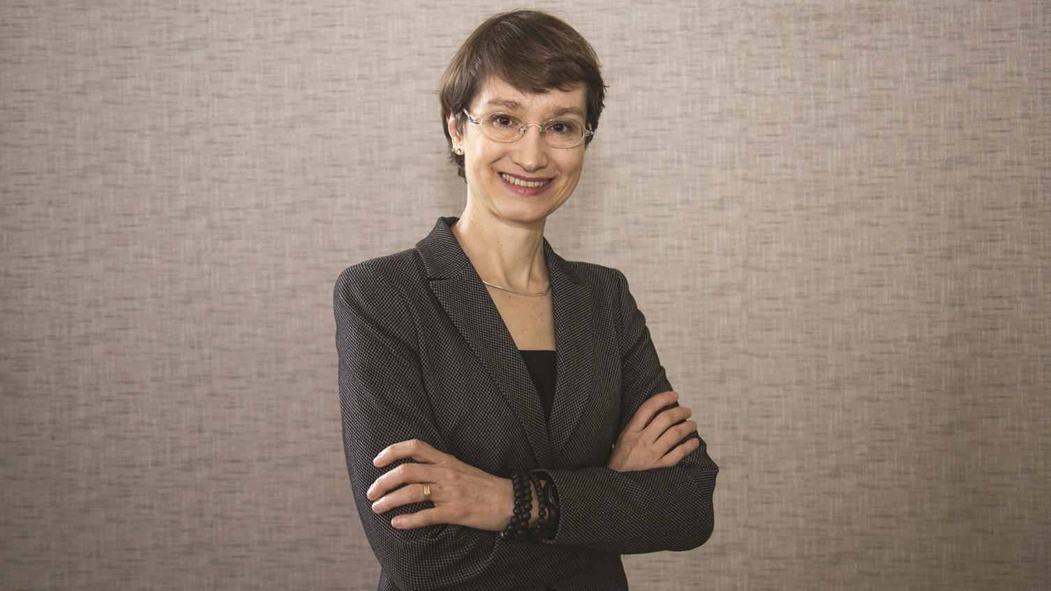 Hybrid MLL: Dr Elisabete Weiderpass - Emerging challenges in a changing ...